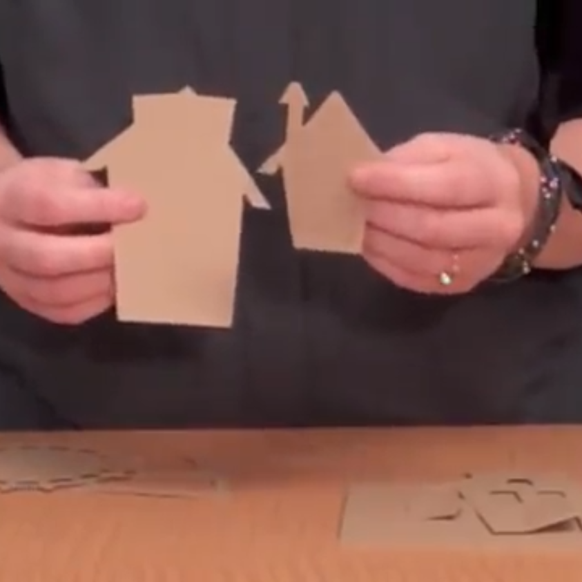 Album Builder-Haunted House – AccuCut